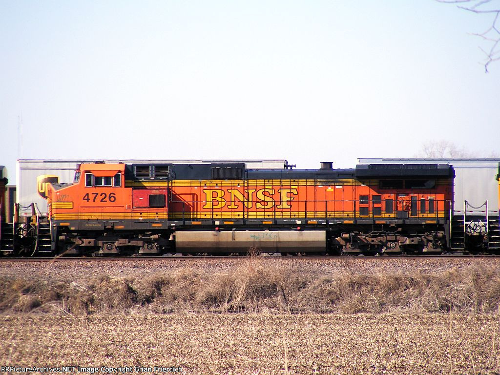 BNSF 4726